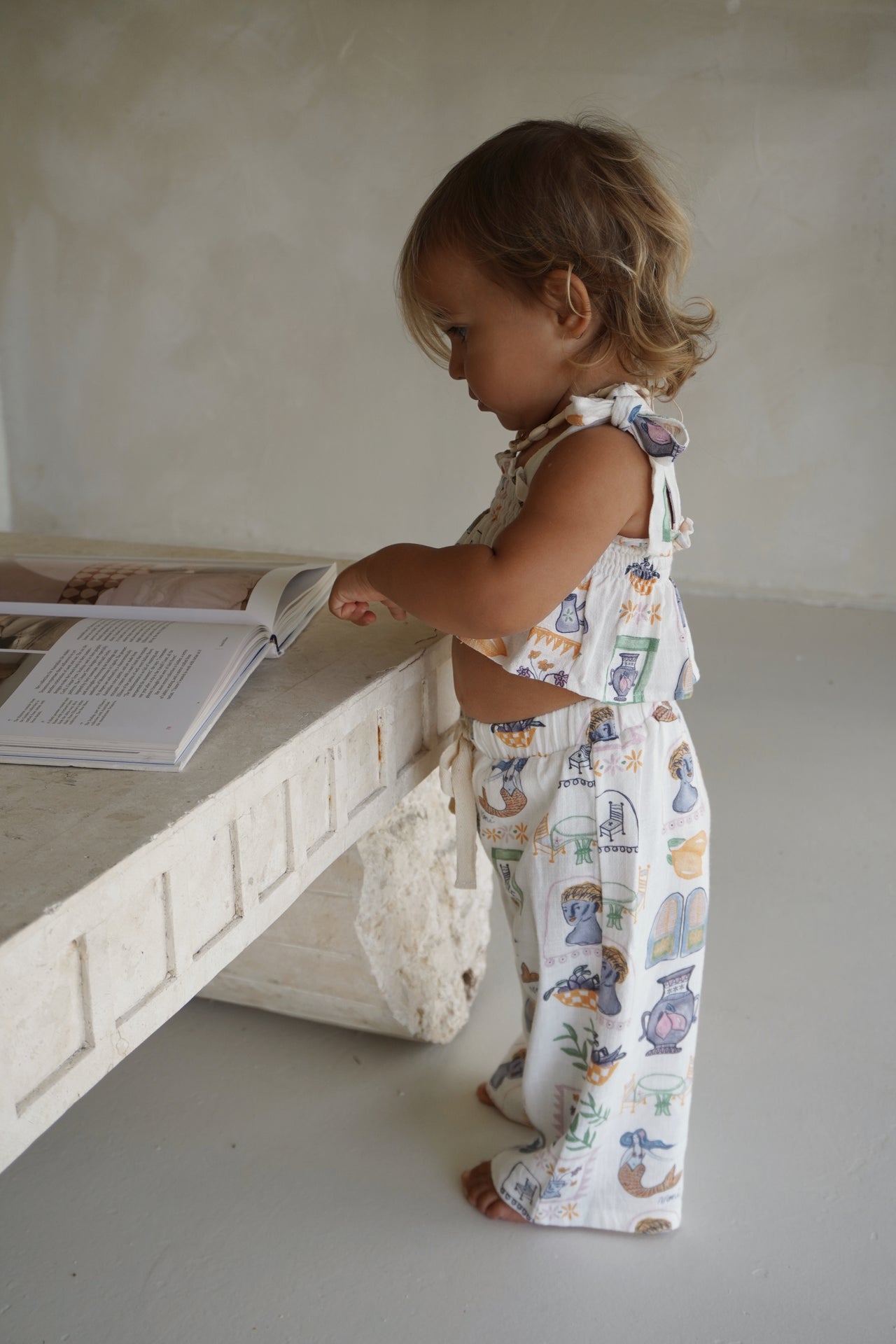 Noni & Co – child(ish)